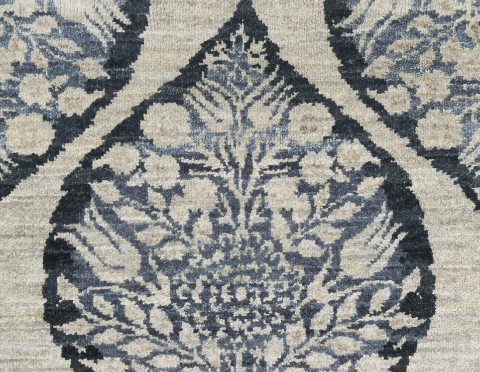 Lotus - Persian Knot - Galbraith & Paul