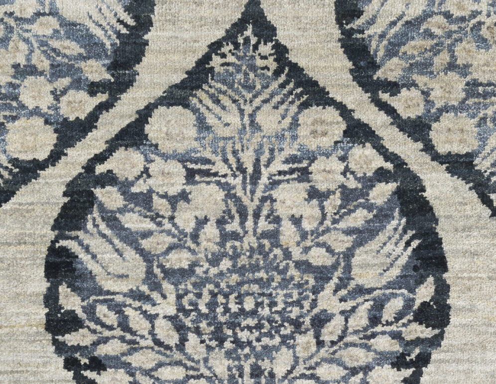Lotus - Persian Knot - Galbraith & Paul